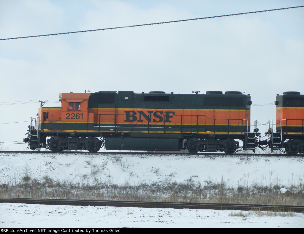 BNSF 2261